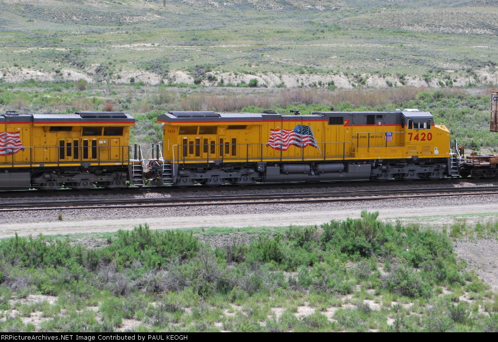 Side shot of UP 7420 as she rolls east with a Z-TRAIN.